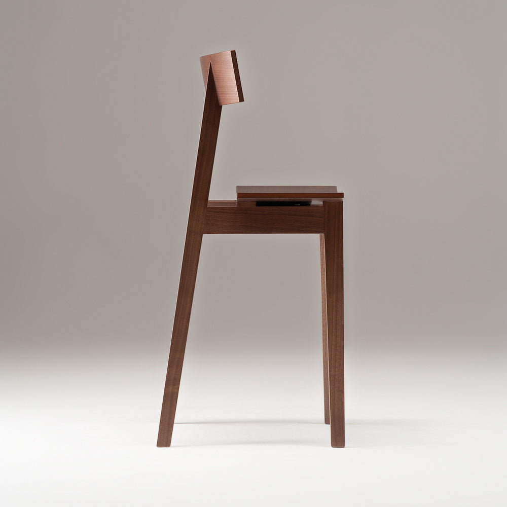 half chair Op.1（引出し付き） – WOW公式オンラインショップ